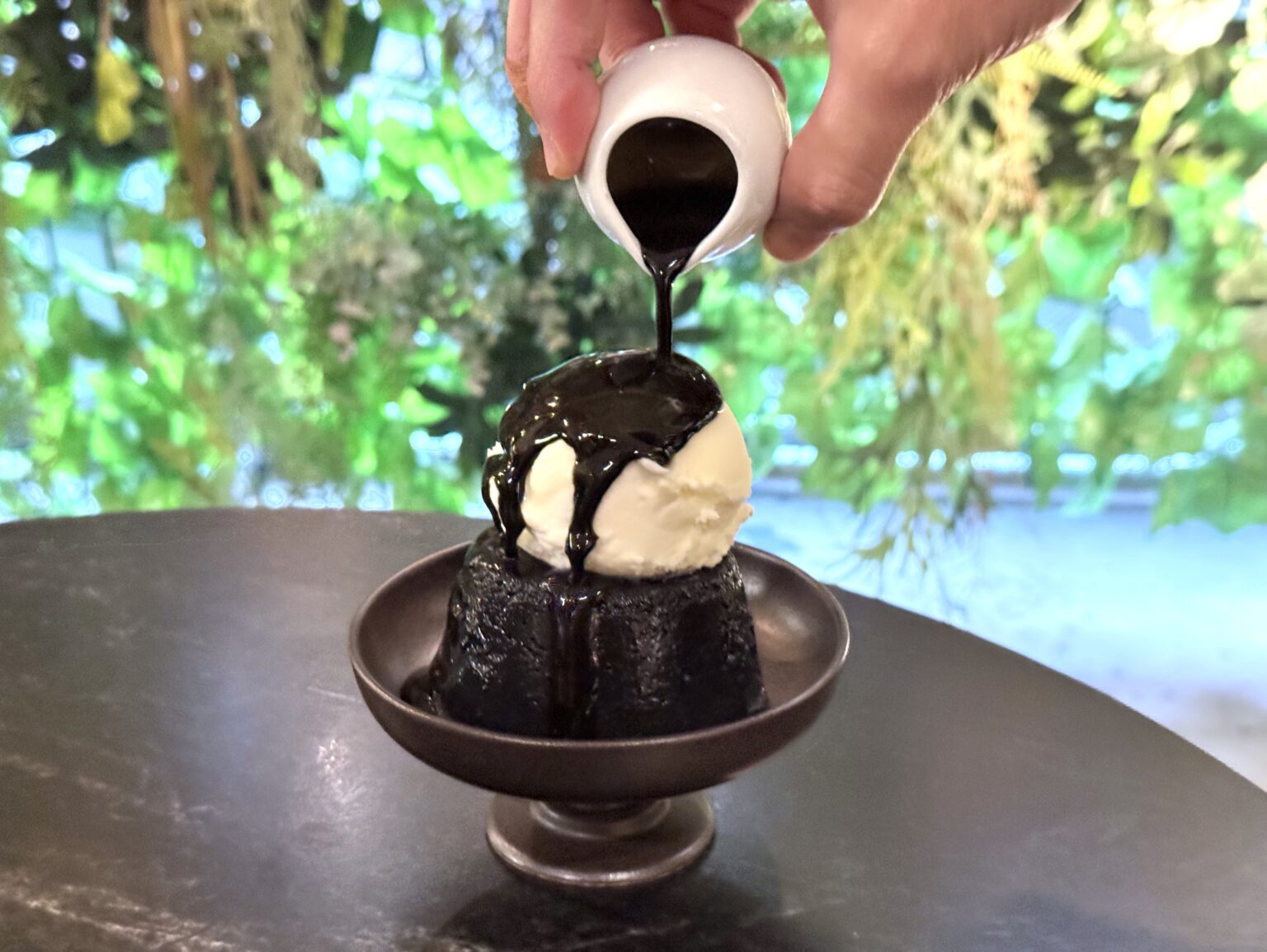 【Seacret Base Cafe&Shisha Bar】アパートの中のおしゃれ空間！シーシャを楽しめる隠れ家カフェ＆バー｜ナカメディア