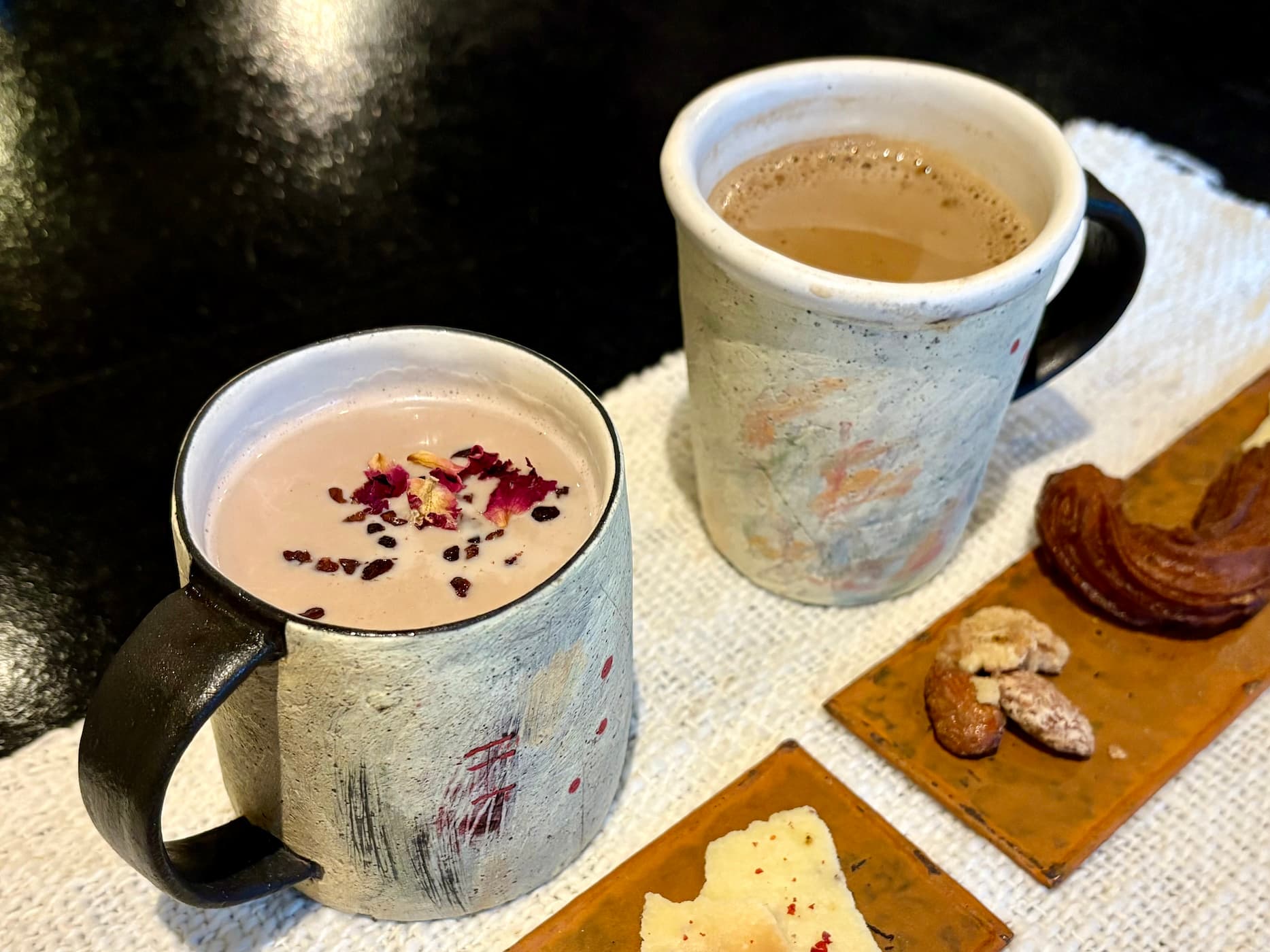 【中目黒】本格マサラチャイを堪能！行列が絶えないネパール茶専門店「Chiyaba」で至福の一杯を｜ナカメディア