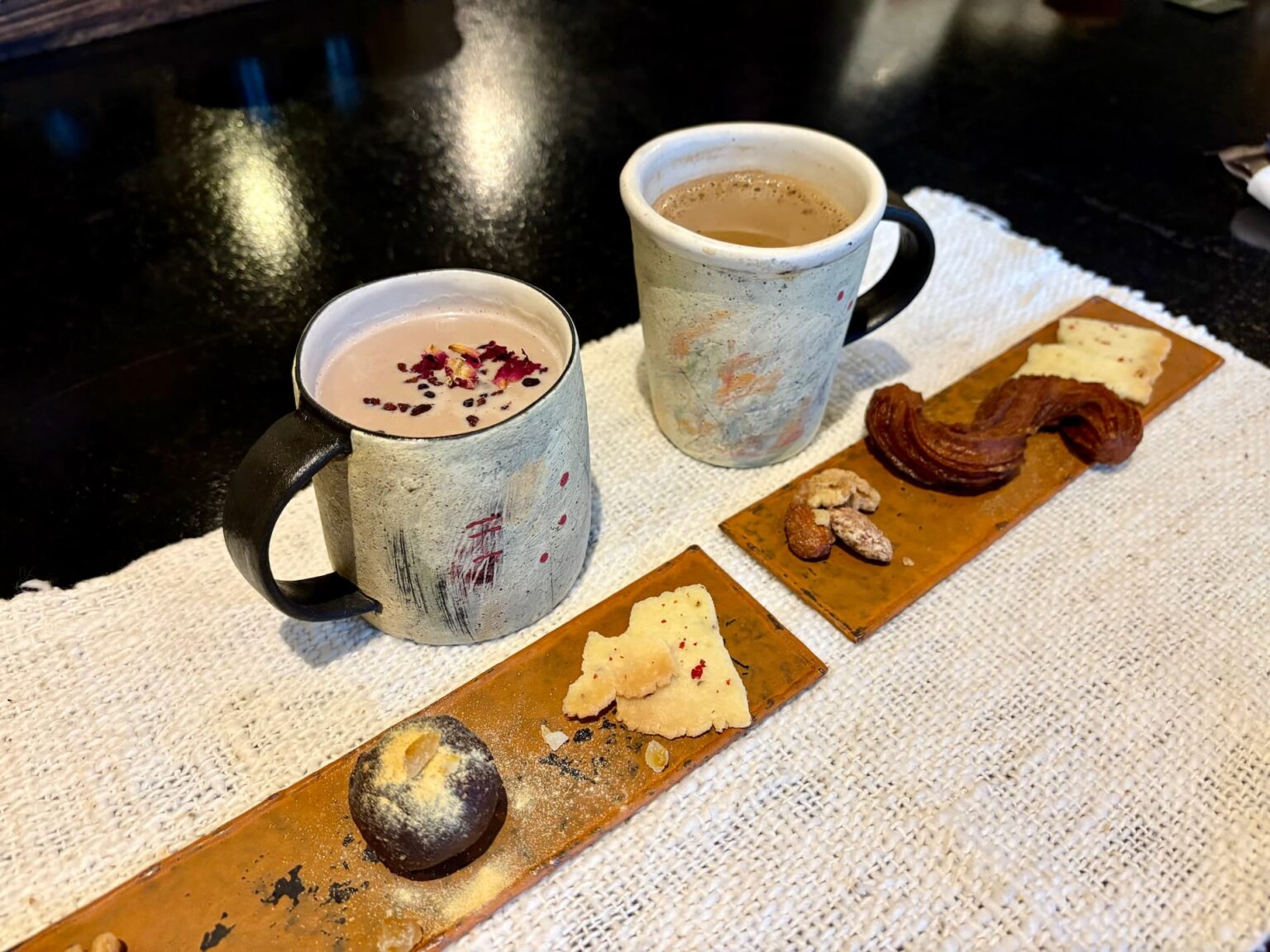 【中目黒】本格マサラチャイを堪能！行列が絶えないネパール茶専門店「Chiyaba」で至福の一杯を｜ナカメディア