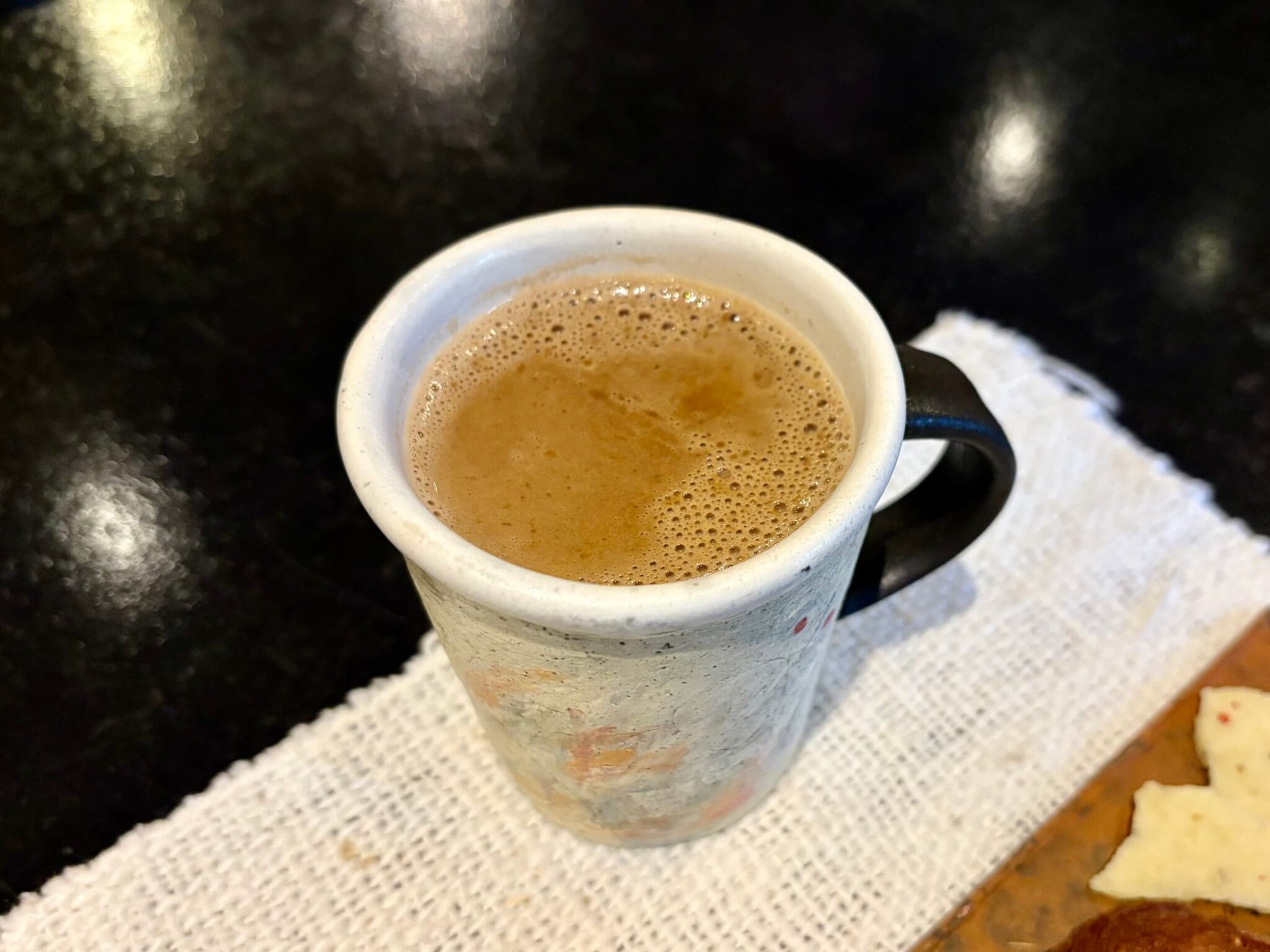 【中目黒】本格マサラチャイを堪能！行列が絶えないネパール茶専門店「Chiyaba」で至福の一杯を｜ナカメディア